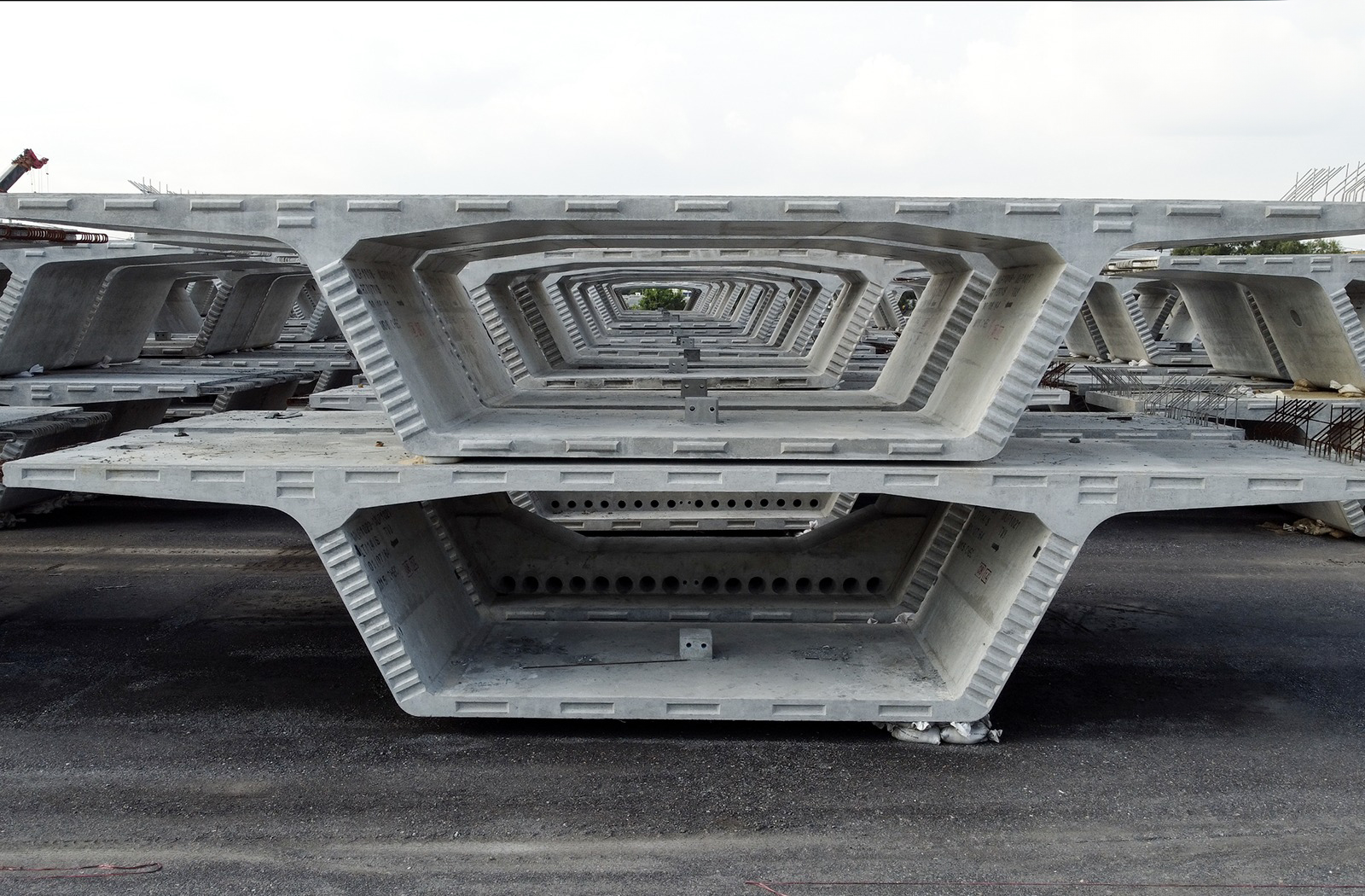 Segment & Girder - General Engineering Public Company Limited